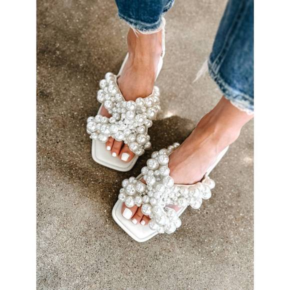 Steve Madden | Shoes | New Steve Madden Duri Sandals In White | Poshmark